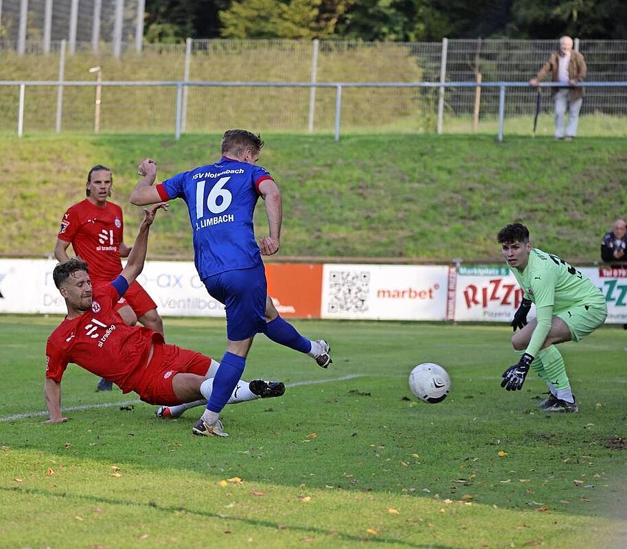FSV Hollenbach zeigt die richtige Reaktion - STIMME.de