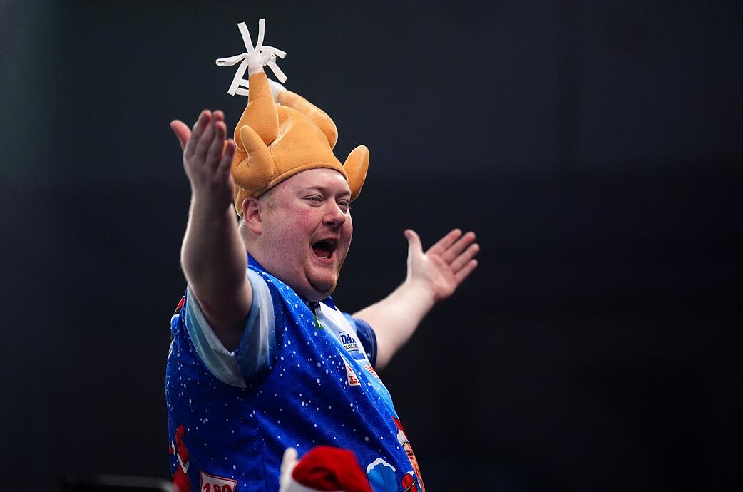 Wespe, Wut und Darts-Opa: So besonders ist die WM - STIMME.de