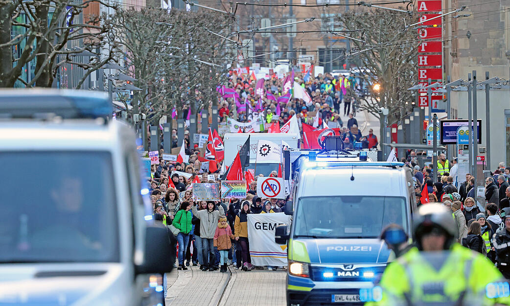 Rund um AfD-Treffen in Heilbronn: Mehrere Festnahmen und Platzverweise - STIMME.de