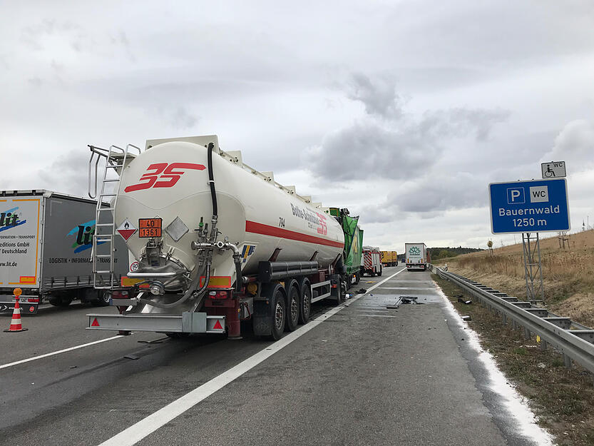 Schwerer Lkw-Unfall auf der A6 - STIMME.de