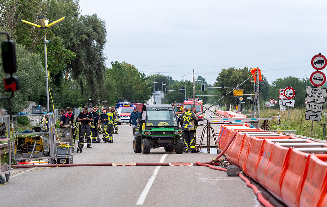 Etliche Straßen in Region Heilbronn bleiben wegen Hochwasser vorerst ...