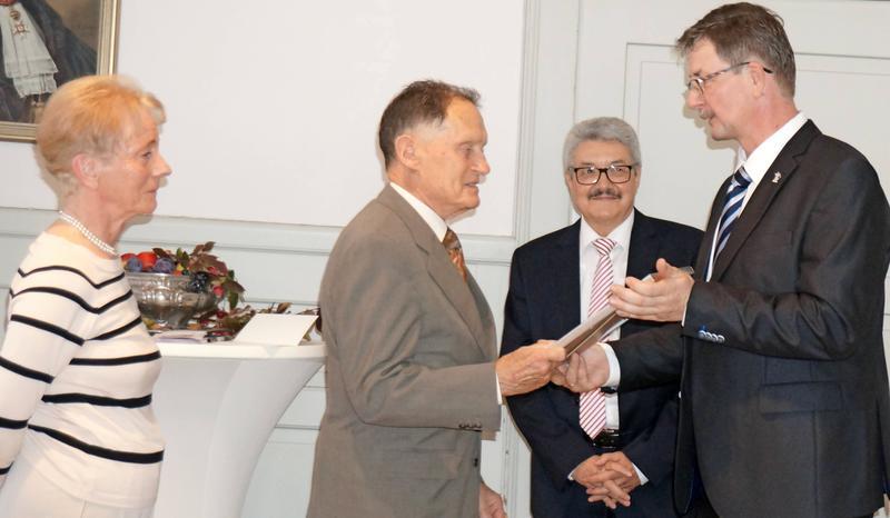 Engagement und Hingabe - STIMME.de