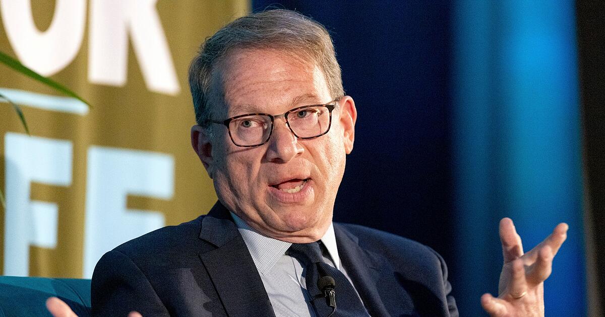 Trump deutet intern wohl Ärger über Chat-Affäre an - STIMME.de