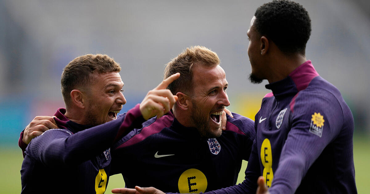 Serbien gegen England bei der EM 2024: Das Spiel der Gruppe C live im ...