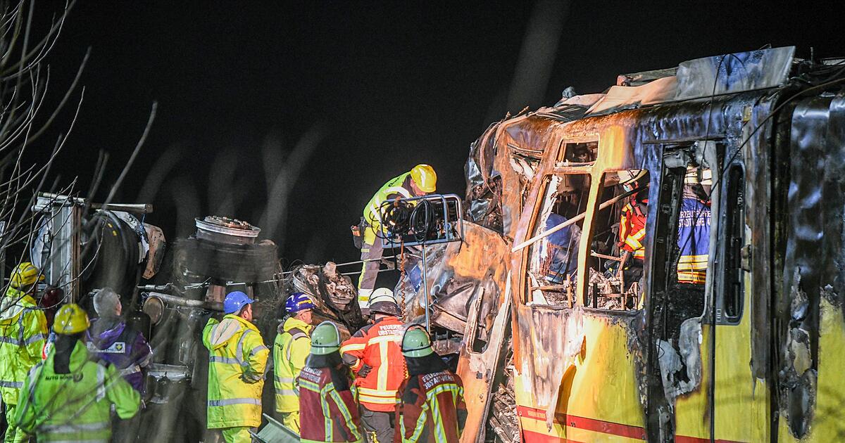 Nach Unfall mit Tanklaster: Bahnfahrerin unter den Toten - STIMME.de