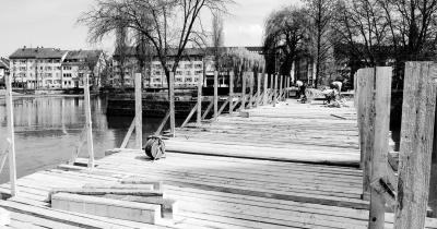Adolf-Cluss-Brücke bremst Cabrioboot - STIMME.de
