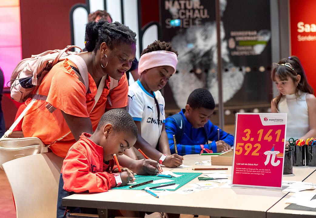 3,14 Millionen Besucher: Experimenta Heilbronn feiert Pi-Jubiläum mit buntem Programm - STIMME.de