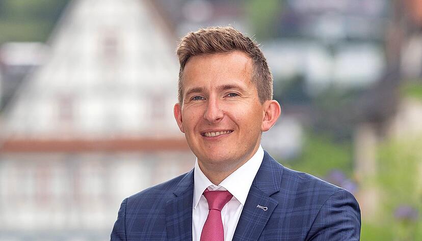 Meinung zum Kocherfreibad: Zähe Künzelsauer Themen - STIMME.de