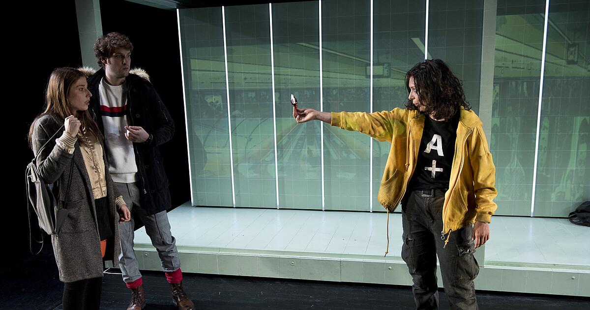 Spannender Perspektivenwechsel: "No und ich" in der Boxx des ...