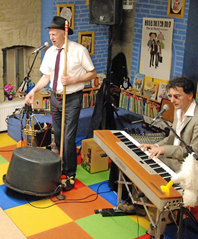 Huub Dutch Duo begeistert Publikum bei ausverkaufter Vorstellung ...