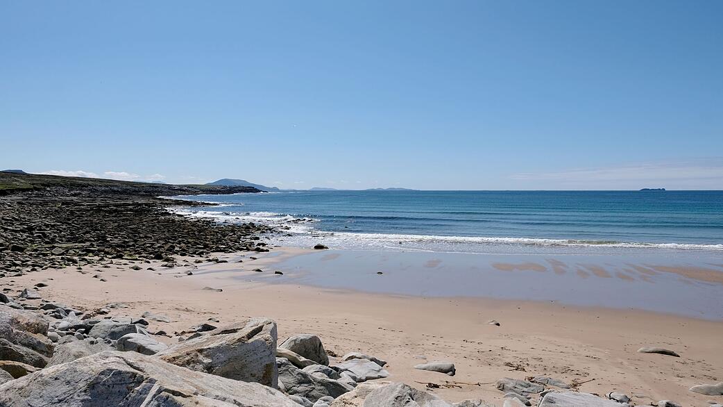 Irlands größte Insel wartet mit Böll, Bier und Bailey - STIMME.de