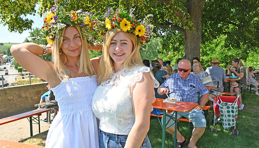 Lauffener Brückenfest: Tausende Besucher feiern „endlich wieder im ...