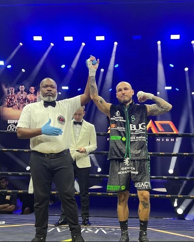 20. Sieg im 20. Kampf: Künzelsauer Boxer Slawa Spomer macht in Dubai ...